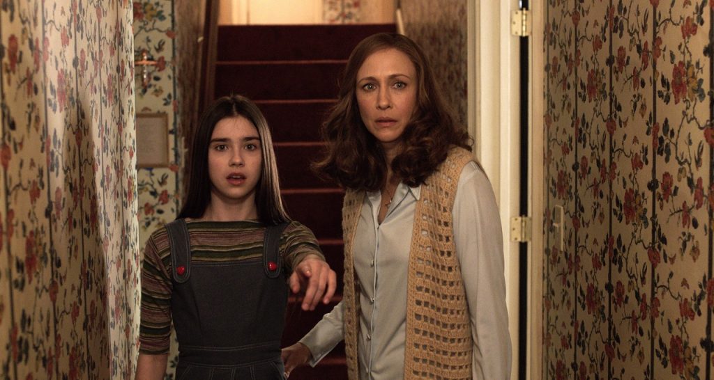 The Conjuring Honest Trailer Pokes Fun at Our Favorite Horror Franchise