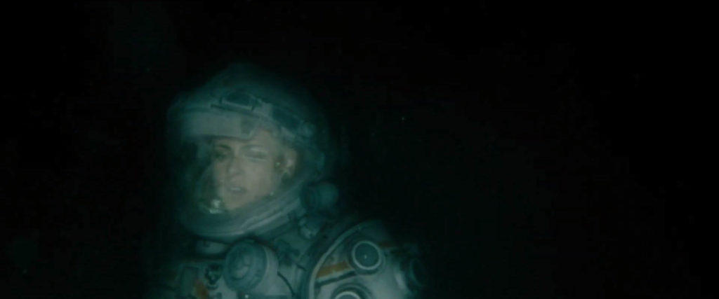 Underwater trailer - Kristen Stewart faces down the horrors of the deep
