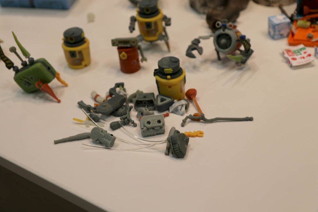 Hexbug at Toy Fair 2020: The Junk Bots arrive on Earth | The Nerdy
