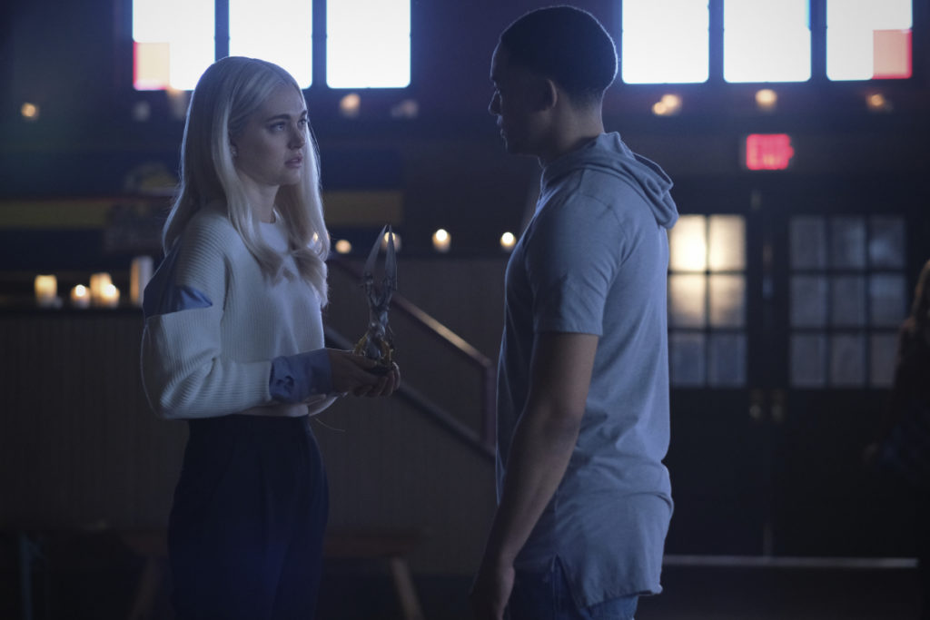 Legacies episode photos show off the Super Squad in a predicament