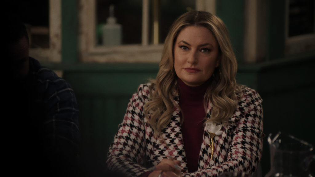 Riverdale episode photos show Archie fighting for his town | The Nerdy