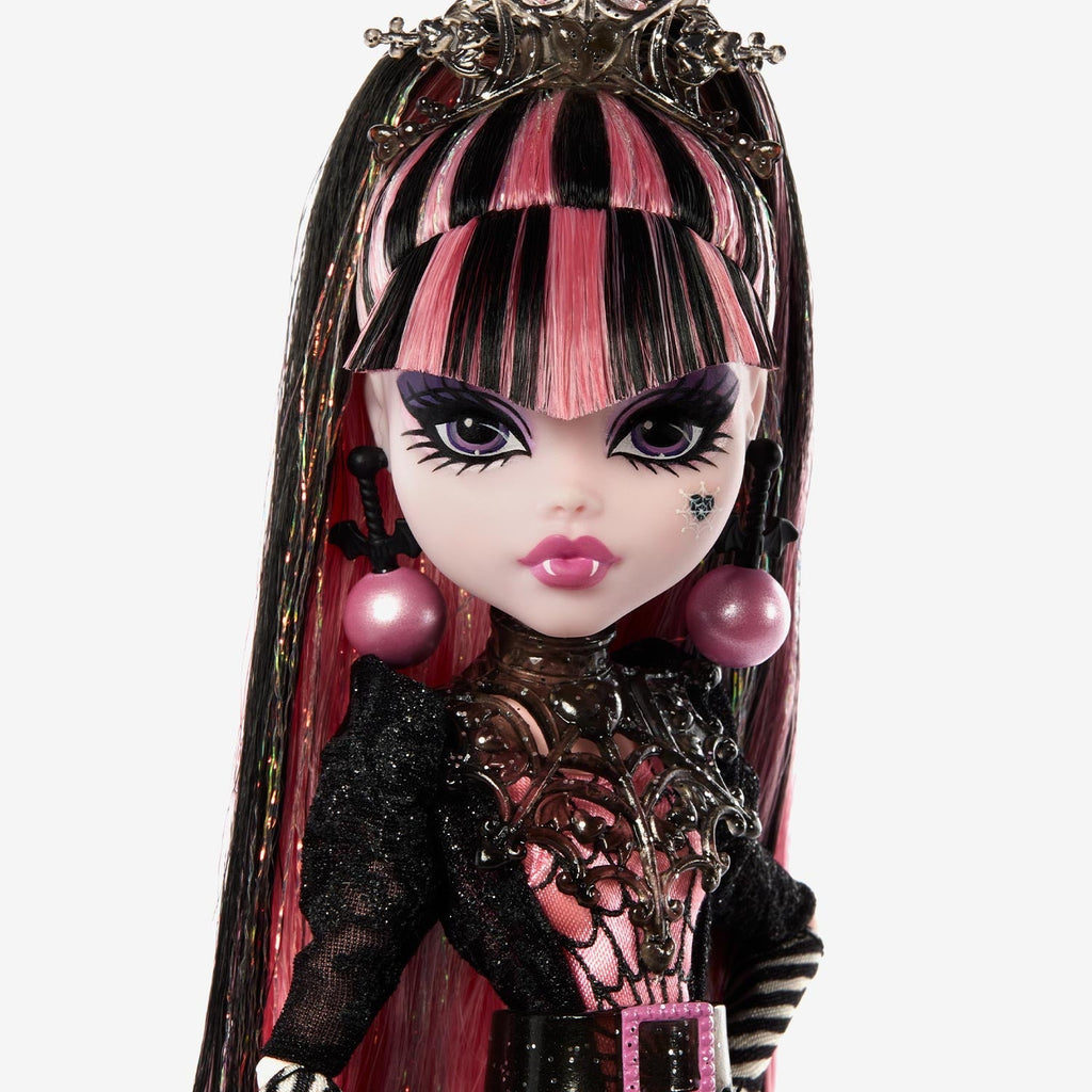 Mattel adds Monster High "Howliday" Winter Edition Dracularua doll