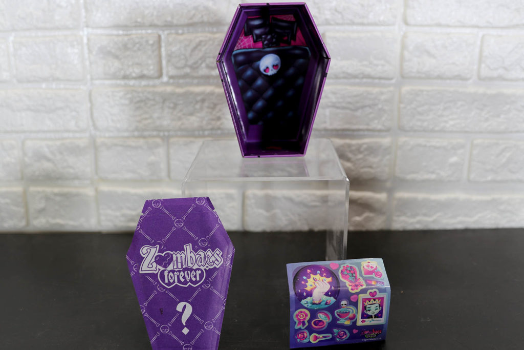 Zombaes Forever Review - Love lasts forever | The Nerdy