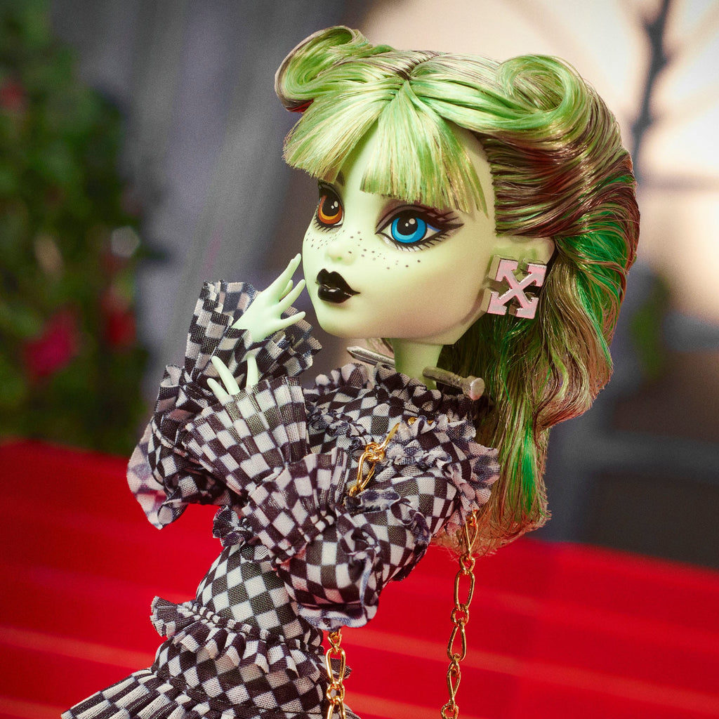Monster High Off-White Electra Melody doll announced | The Nerdy