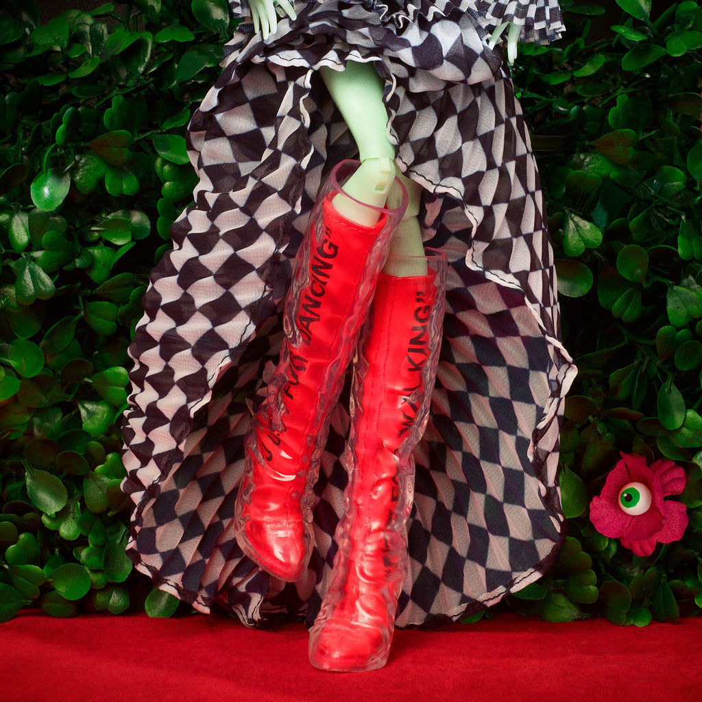 Monster High Off-White Electra Melody doll announced | The Nerdy
