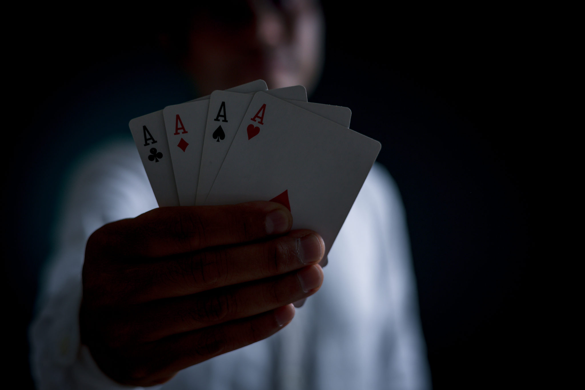 How to Play Spoons: Rules, Setup, and Gameplay | The Nerdy